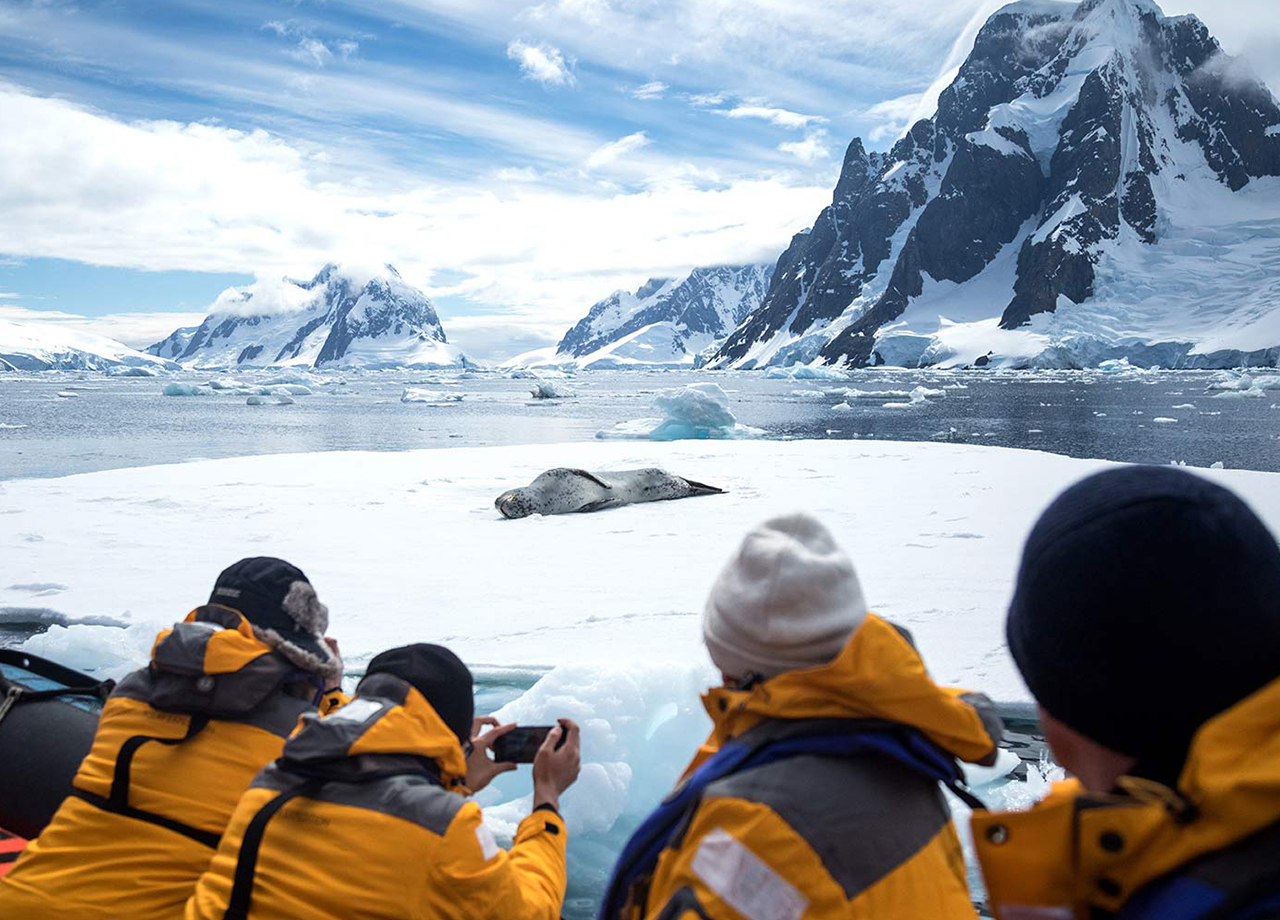 Quark Expeditions Program